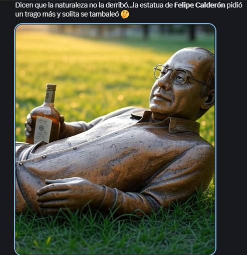 Cae estatua de Felipe Calderon en los Pinos y los memes no perdonan ...